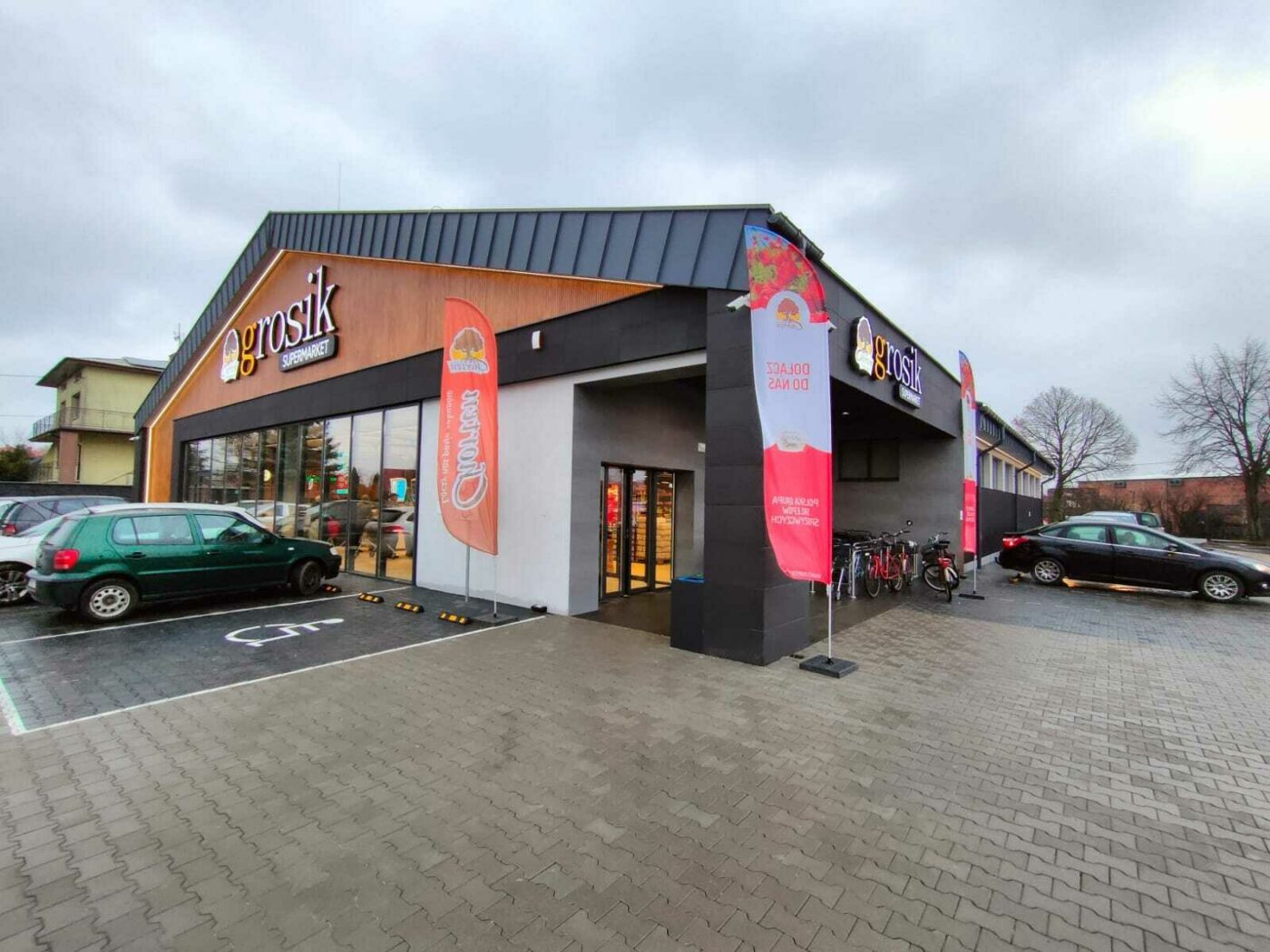 Nowy supermarket Grosik Chorten Premium otwarty w Białej Rawskiej - Chorten